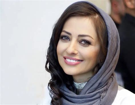 افشاگری های جنجالی نفیسه روشن علیه خانواده اش عکس