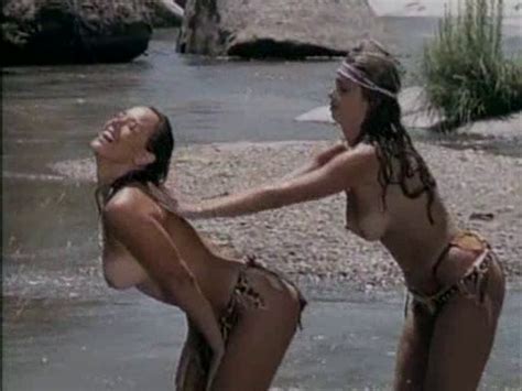 Naked Michelle Bauer In Dinosaur Island