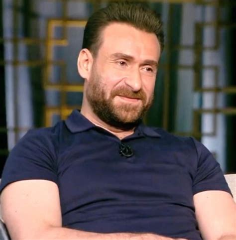 نضال الشافعى يكشف كواليس عمله مع الفنان الراحل هشام سليم