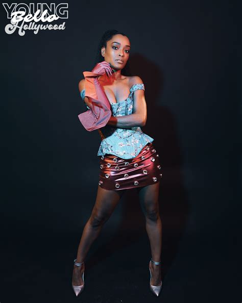Latoya Tonodeo Bello Mag