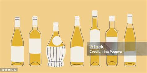 다양한 모양과 크기의 화이트 와인이 담긴 병 세트 고전적인 모양의 유리 와인 병 와인 디자인 메뉴 스티커 등을 위한 분리된 삽화