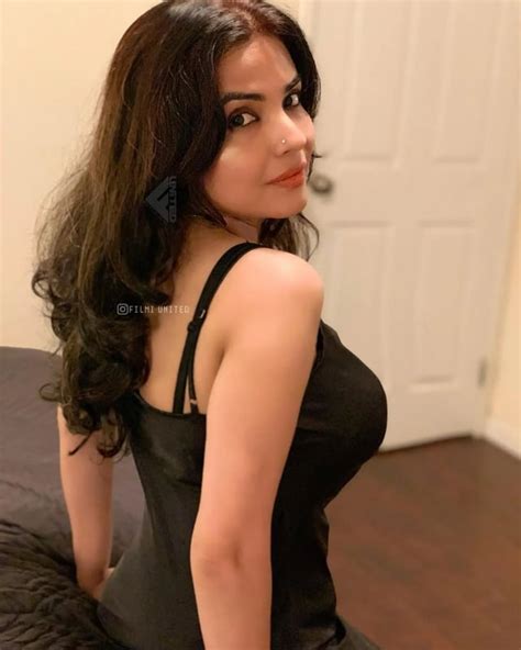 Kavitha Raj R Mallubabes