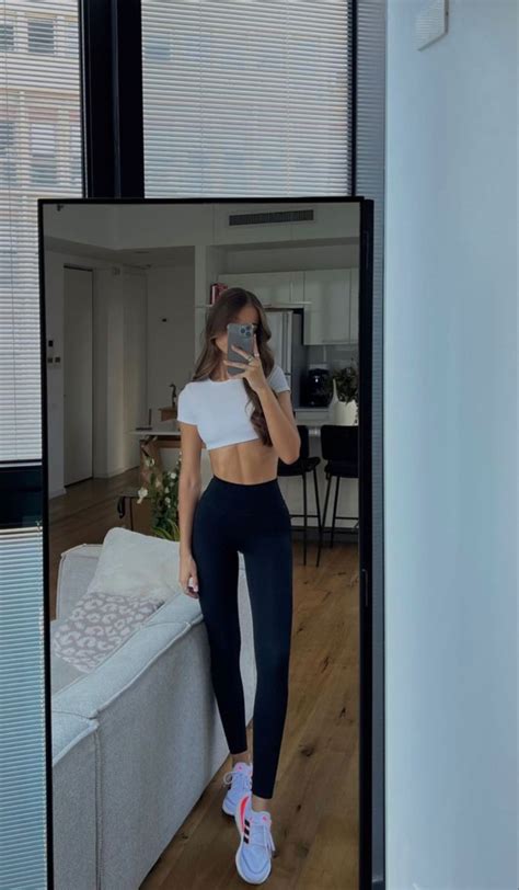 Anna Zak Gym Outfit Workout Clothes Fitness Inspiration Body