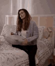 Girl Pillow S Tenor