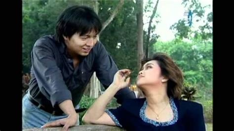 Mie Mie Win Pe Kwint Phyu Del ခြင့္ျပဳတယ္ Hd Youtube Music