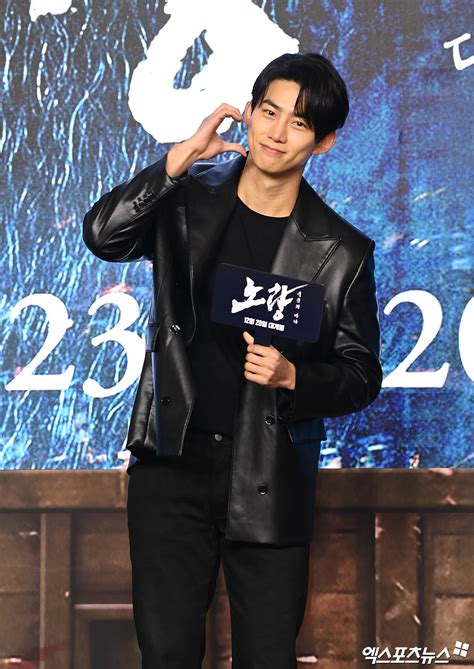 옥택연 일반인 여친과 결혼설 소속사 사실 아냐 공식입장