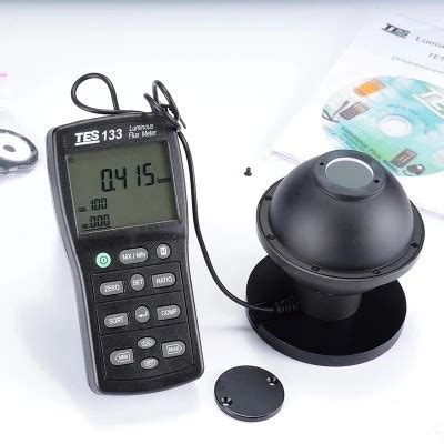 TES 133 Digital Light Meter Luminous Flux Tester 0.05 7000 lumens-in ...