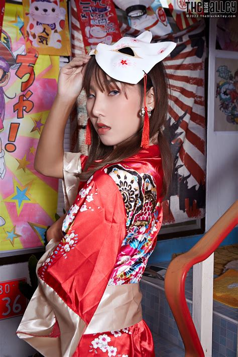 The Black Alley Miyo Set 03