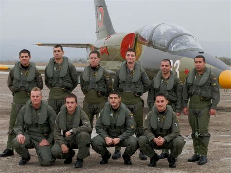 ИЗПРАЩАМЕ ДВАМА ПИЛОТИ ПОВЕЧЕ ЗА ОБУЧЕНИЕ НА F 16 В САЩ Pan Bg