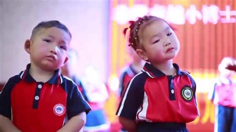 幼儿园舞蹈我有一个好妈妈小班宝贝们可爱的表情萌翻了 母婴育儿 萌宝 好看视频