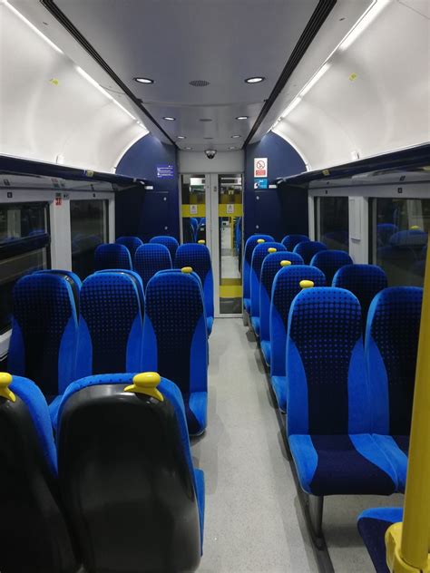 Class 333 Internal 1 Northern News