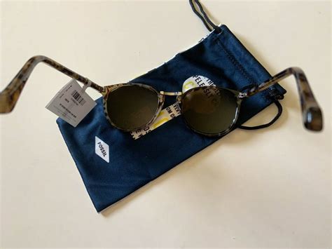 [100 ] Fossil Backgrounds