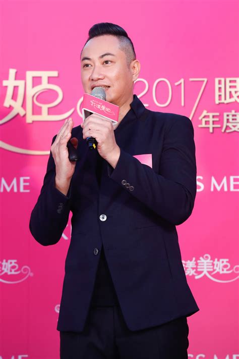 眼神銳利老被誤會在生氣？彩妝師：眼線畫「這裡」眼睛才能變圓、變大、變溫和！ 自由電子報istyle時尚美妝頻道