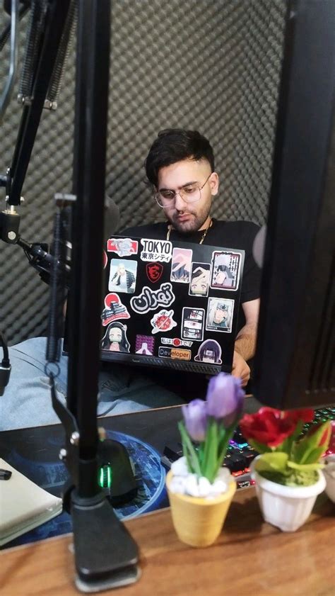 Mohammad Reza Yousefi On Linkedin درود بر شما دوستان 🧑‍💻 سال نوتون