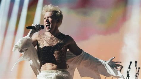 Todo Sobre Mustii El Representante De Bélgica En Eurovisión Que Ya Era Famoso Por Ser Jurado De