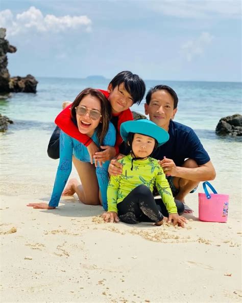 เปิดภาพล่าสุด นาเดีย นิมิตวานิช คุณแม่ลูก 2 ยังสวยไม่เปลี่ยน ลูกชายยิ่งโตก็ยิ่งหล่อ