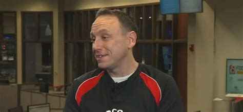 Joey Chestnut To Return For World Famous St Elmo Cocktail Eating Championship Indianapolis