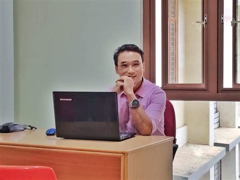 Assam Man Receives Mit Honour Upsc Editorial