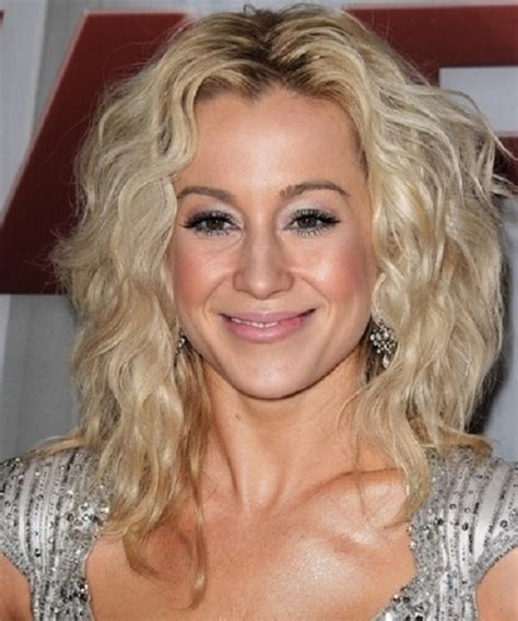 Top 10 Kellie Pickler Hairstyles 2026 Astylish Fashion