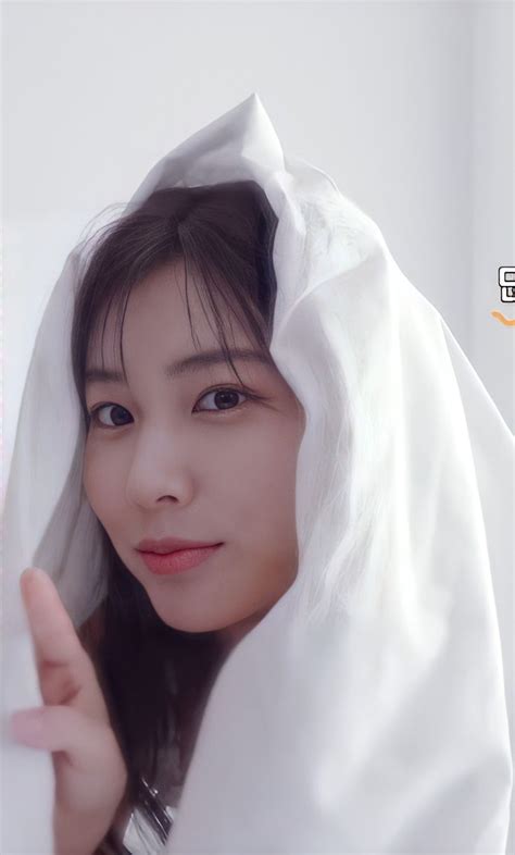 Hyewon Pengeditan Foto Aktris