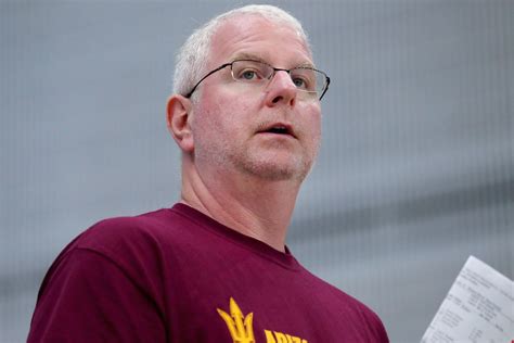 Michael Phelps Former Coach Bob Bowman Opens Up On The Correlation Between Music And Swimming