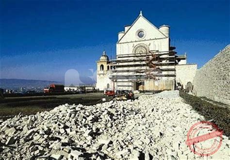 Terremoto Del 1997 La Città Di Assisi Non Dimentica Assisi News