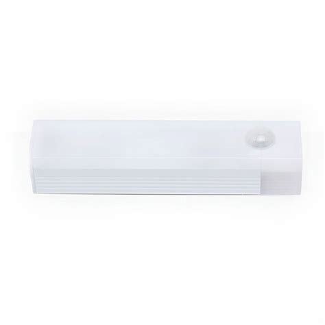 Купить Светодиодный светильник магнитный на аккумуляторе с датчиком ...