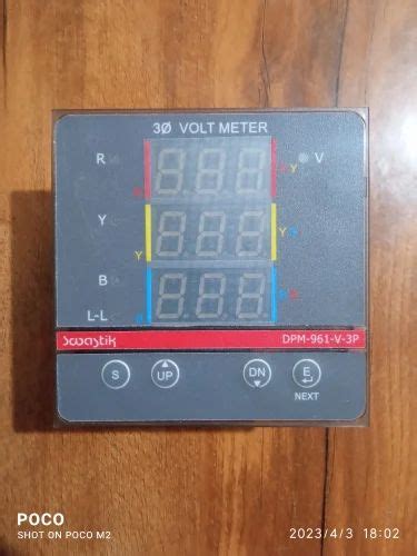 3 Phase Voltmeter Dimension 96x9672x72 Voltage 0 500 Vac At Best