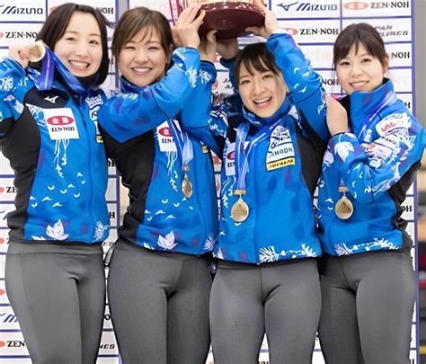 ボード「スポーツ女子」のピン