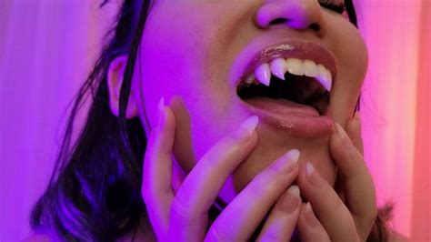 The Vampires Sharp Teeth And Long Nails Sensual Vore Countess Wednesday Clips4sale