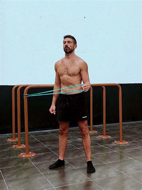 External Shoulder Rotation Exercise Level Beginner