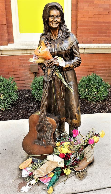 Loretta Lynn Statue Nashville 2026 All You Need To Know Before You Go With Reviews