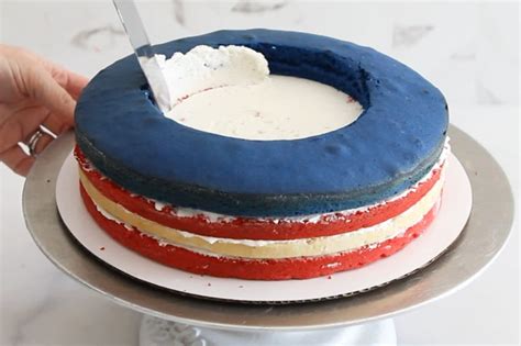 American Flag Cake Sprinkle Bakes