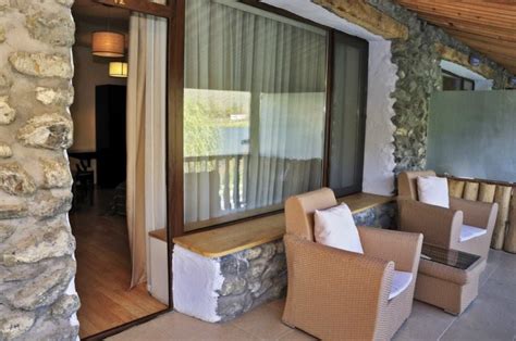 მეტალო პლასტმასის კარ ფანჯარა