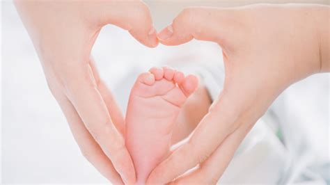 卫健委：将倡导积极的婚恋观生育观，营造生育友好社会氛围 凤凰网视频 凤凰网