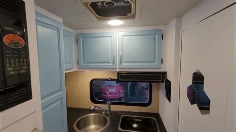 포드 E350모터홈 리모델링 완결편 카라반 캠핑카 옵션 수리 제작 인산철배터리 인버터 태양광 에어컨 무시동히터 온수기 다른데서 안하고 못하는 작업 다됩니다 Youtube