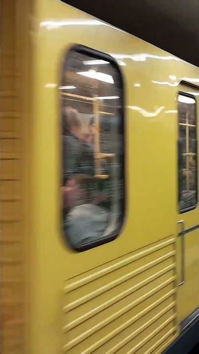 Berlini Bvg Class G Metró Indul Alexanderplatzról Germany Berlin