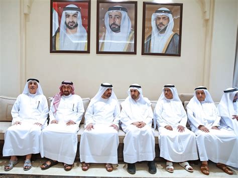 عبدالله بن سالم القاسمي يعزي في وفاة شيخة بنت محمد الجروان الشامسي