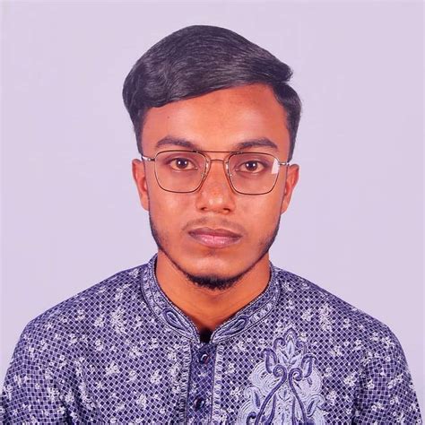 তরুণ লেখক মাহি