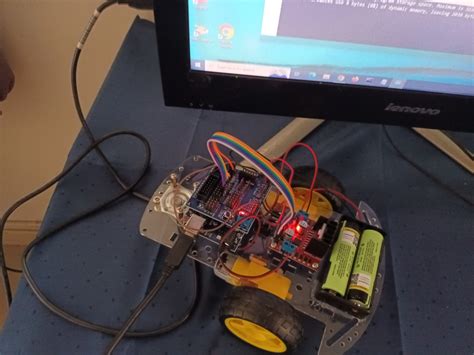 การสร้าง หุ่นยนต์ Arduino ควบคุมด้วยเสียงปรบมือ รับทําโปรเจค Arduino