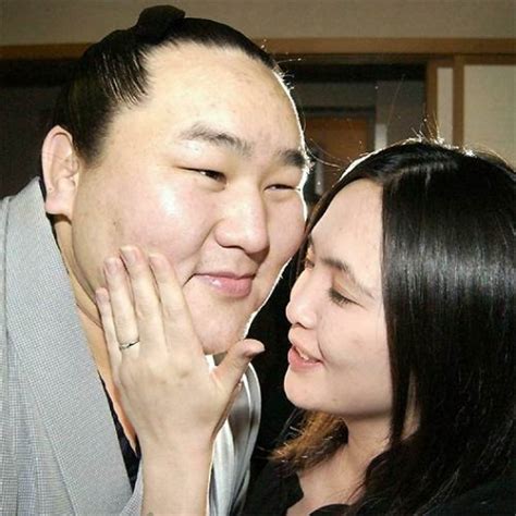 Их аварга Д Дагвадоржийн экс гэргий эмийн сан ажлуулдаг ТАС МН