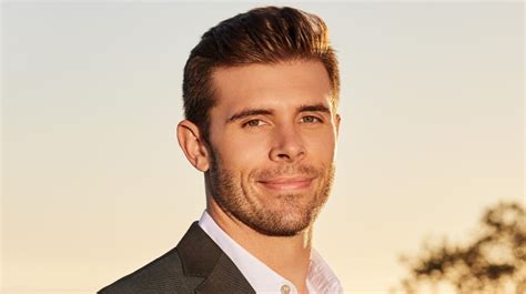 The Bachelor Finale Zach Shallcross Is Engaged Entertainment Tonight