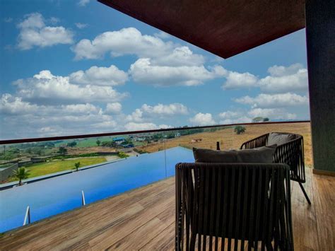 Premium Room With Pool View