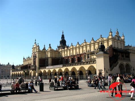 Рыночная площадь в Кракове Фото | Проездом.ком