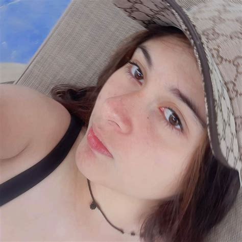 Samantha Garcia Samdgg On Linkme