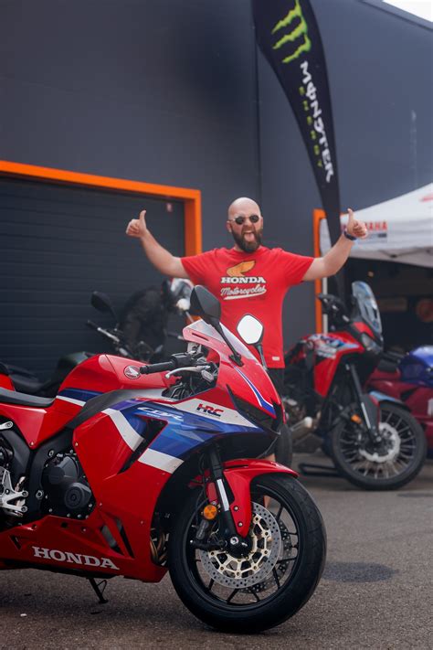 Stefan Leonte Stefan Leonte Added A New Photo