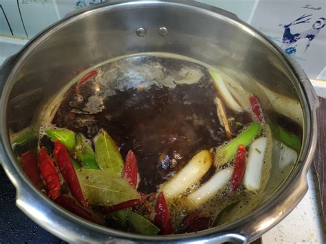 想吃卤肉不用买，老师傅用了30年的配方教给你，学会了可以支摊 ＊ 阿波罗新闻网