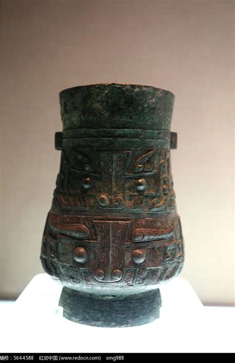 西周兽面纹贯耳壶青铜器高清图片下载 红动中国