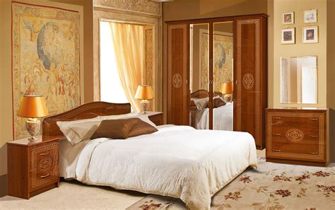 Спальня с доставкой по Украине по доступной цене фабрики Світ меблів