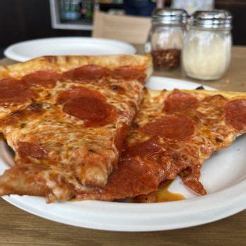 Pagliacci Pizza Updated March 2026 78 Photos And 106 Reviews 10200